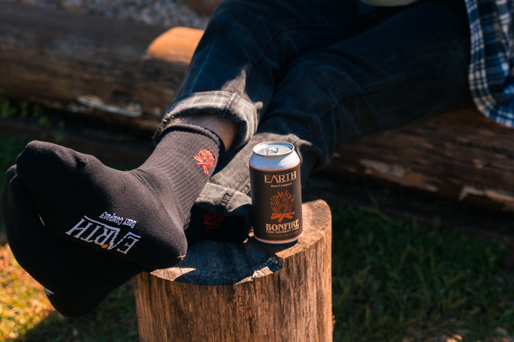 Bonfire Black Crew Socks – Earth Beer Company